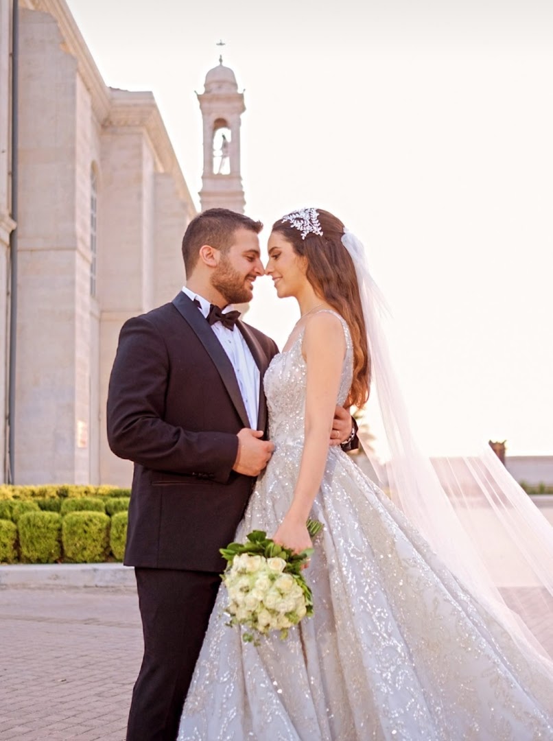 Elevate Your Wedding Moments with Memento Studio