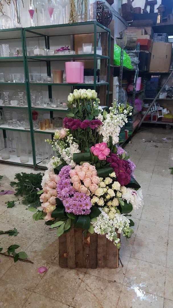 Exquisite Blooms by Le Dany: Elevate Your Wedding with Stunning Floral ...