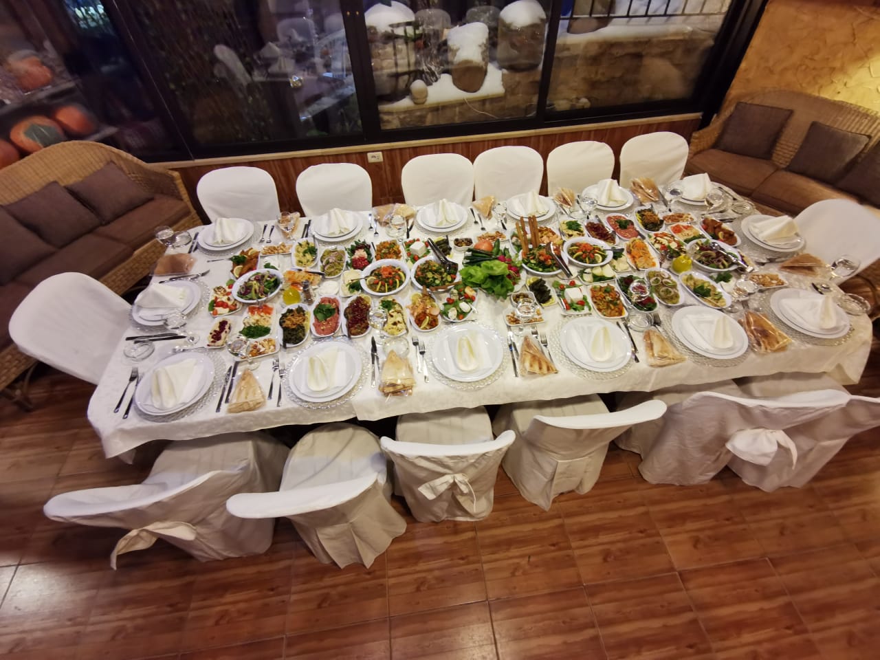 Baskinta Catering: Exquisite Wedding Feasts!
